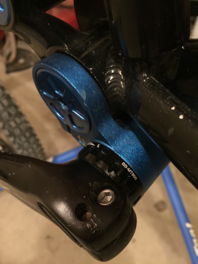 Shimano XT BB-MT800 Bottom Bracket | Competitive Cyclist